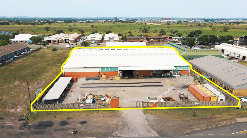 Industrial Property with Platformed Yard in Richards Bay